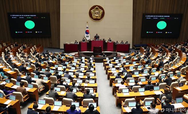 Ai가 지브리풍 뚝딱 시대에한국 Ai 스타트업은 다죽어 왜