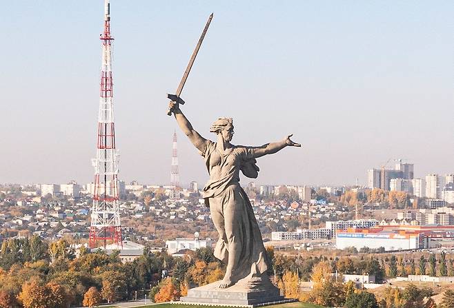 스탈린그라드의 부활 김태훈의 의미 또는 재미