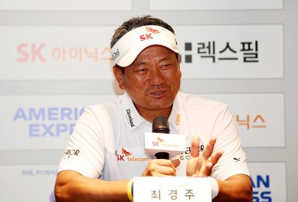 최고령 타이틀 방어 도전 최경주, “지난해보다 10야드 더 나가는 거 같은데 퍼팅 등을 견고하게 해서 열심히 준비하겠다”