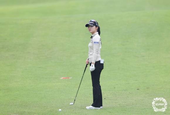 이예원, KLPGA 두산 매치플레이서 2연승…박현경은 절친 조혜림 누르고 기사회생