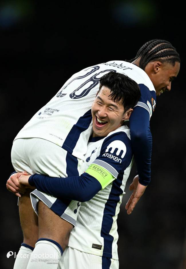 [UEL POINT] 손흥민 극찬 받고 '토트넘 히든카드' 급부상..."이보다 나은 10번 옵션 없다"