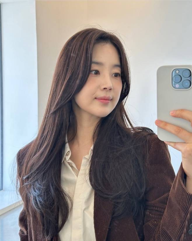 ‘교회 오빠와 결혼 11년 만에 엄마 된 40대 여배우 클래식 캐주얼룩 대본은 내운명