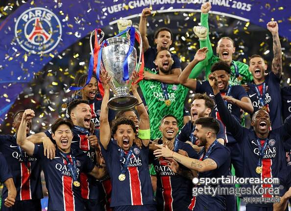 파리 생제르맹 5-0 대승에 이강인, 대선배 손·차·박도 못 세운 대업 달성했다! 亞 선수 최초 유럽 무대 트레블 달성