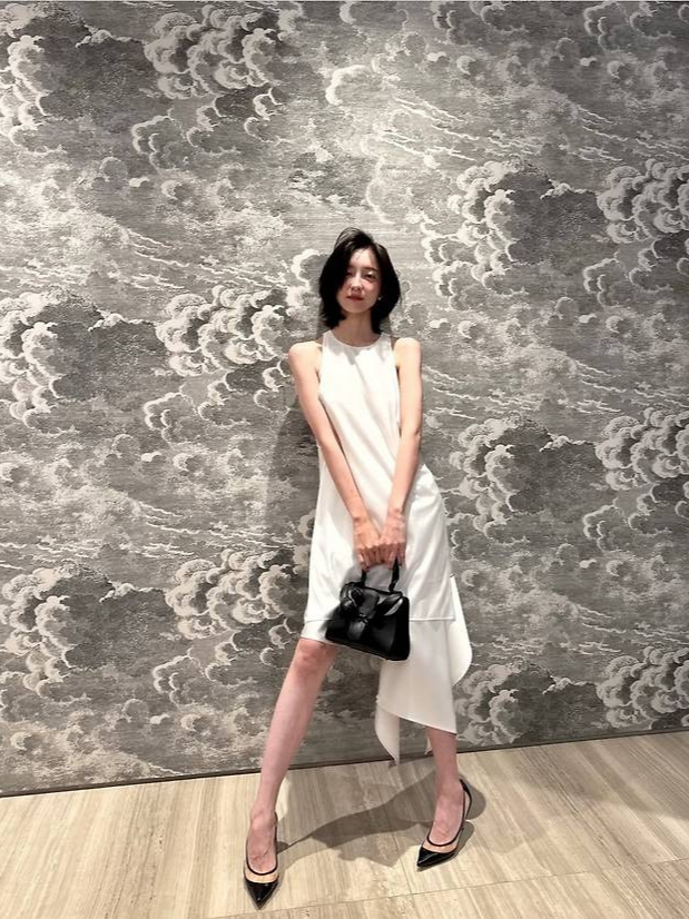 78kg 고도비만에서 30kg 감량했는데… 다시 7kg 찌운 여배우, 청순 세련 원피스룩 | 대본은 내운명