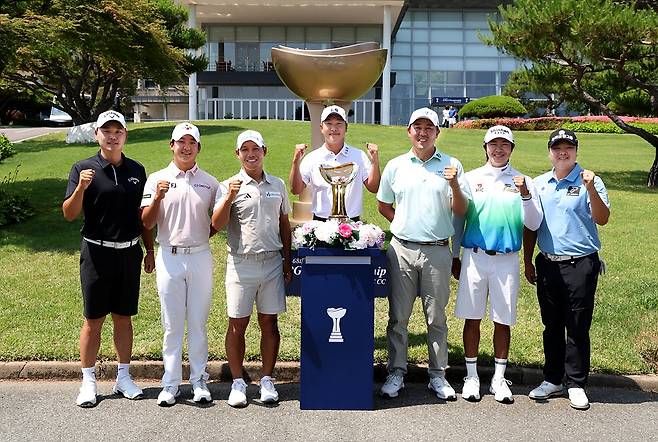 ‘kpga투어 키다리 아저씨 제네시스 8년 연속 ‘kpga 선수권대회 홀인원 부상 제공