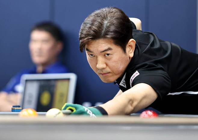 김재근-김남수, PBA 8강행…국내파vs해외파, 사이좋게 4명씩 생존