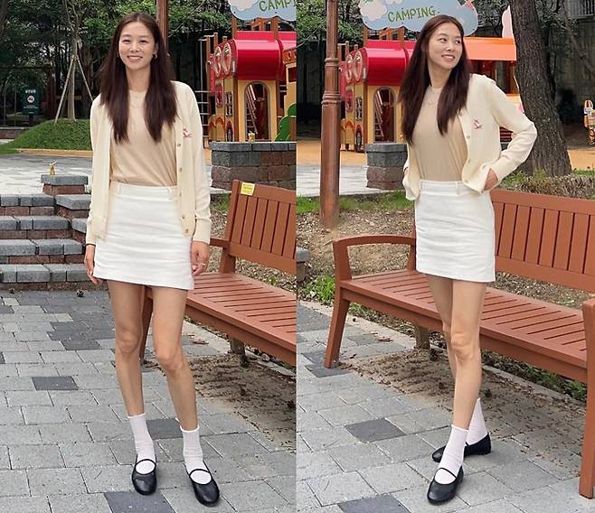 40대 자기관리 놀라워! 170cm·54kg 여배우, 20대도 울고 갈 미니스커트룩 | 대본은 내운명