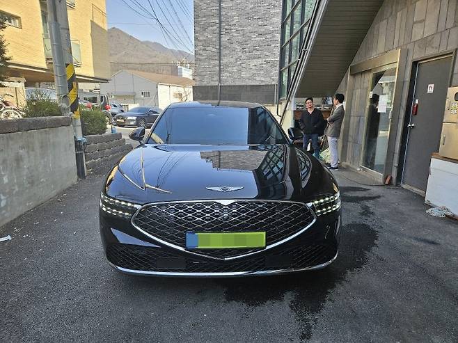 G90 블랙 장기렌트: 벤츠 S클래스, BMW 7시리즈는 잊어라, VIP를 위한 선택 | 두맨카