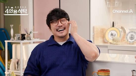 [TVis] KCM “절친 김태우 군홧발에 차여 뼈에 금 가” 폭로 (‘4인용식탁’)