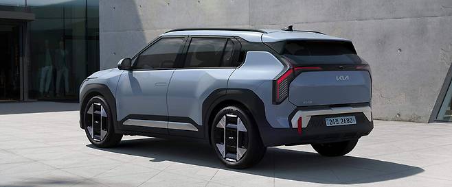 EV9도 울고 갈 수준?! 기아 EV3, 충돌 테스트 결과 ‘실화냐’ | EV-Hotissue