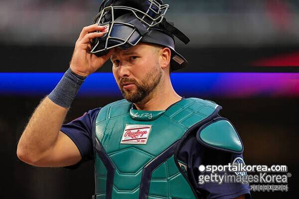 진짜로 저지 제치나? '2G 연속 대포' 랄리, 최대 63홈런 페이스…'포수 최초 신기록+MVP' 꿈이 아니다!