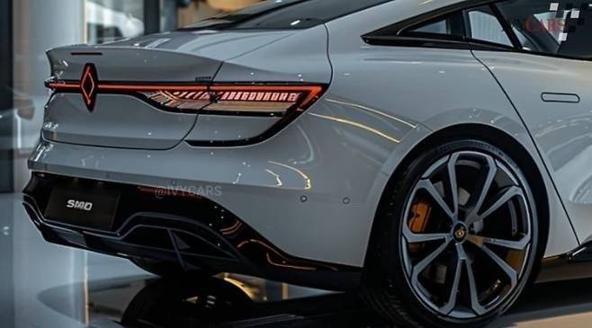 “쏘나타 K5 긴장해라!” 르노 SM6 풀체인지, 역대급 부활 예고 | 모터포스 - 포뮬러1 정복