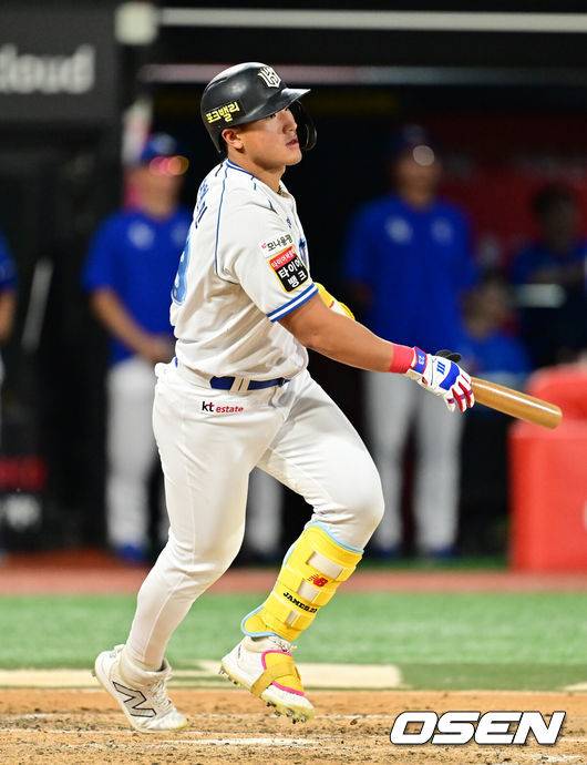 ‘신인왕 1순위’ 안현민, 종아리 부상 털어냈다…9번 RF 선발 복귀 “상태 지켜보고 후반 교체 고민” [오!쎈 수원]