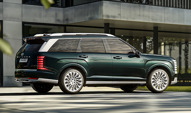 “중국 SUV 시장 제대로 붙었다!” 현대차, 하이브리드 팰리세이드 전격 투입 | EV-Hotissue