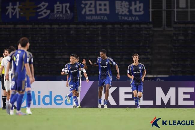 [acle.interview] ‘혼혈 일본 국대’ 헨리의 칭찬, “서울 공격수들의 퀄리티가 좋았다”