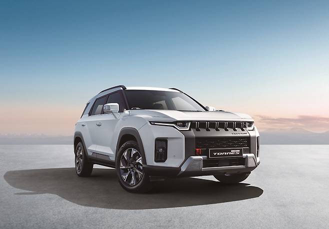 “판매 75% 급등” 3천만 원대 SUV, 싼타페 넘본다 | EV-Hotissue