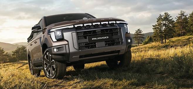 픽업 고민된다면? 무쏘 Q300 가격부터 옵션까지 총정리 | 두맨카